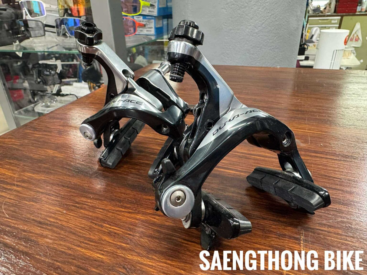 ลด50% ก้ามเบรค Dura-Ace R9000 ของใหม่ (เก่าเก็บ) - Saengthong